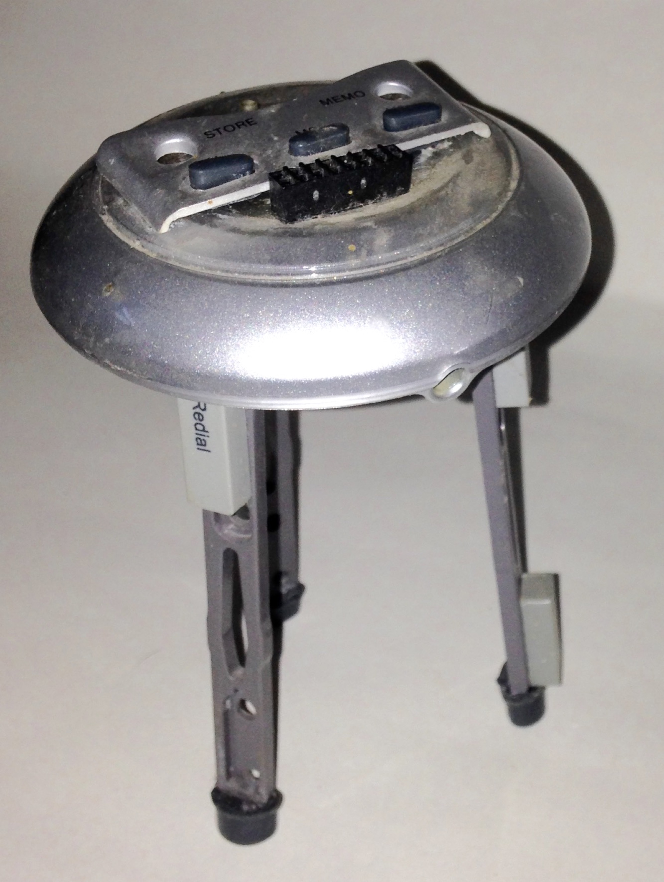 Smallish Robot Type Things – Shouter to Dead Parrots